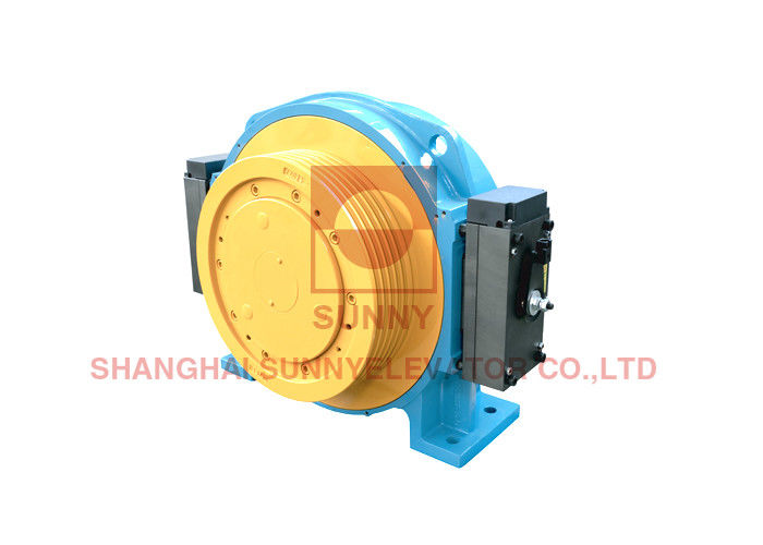 32 Poles Gearless Traction Machine For Stable Elevator Operation With ...